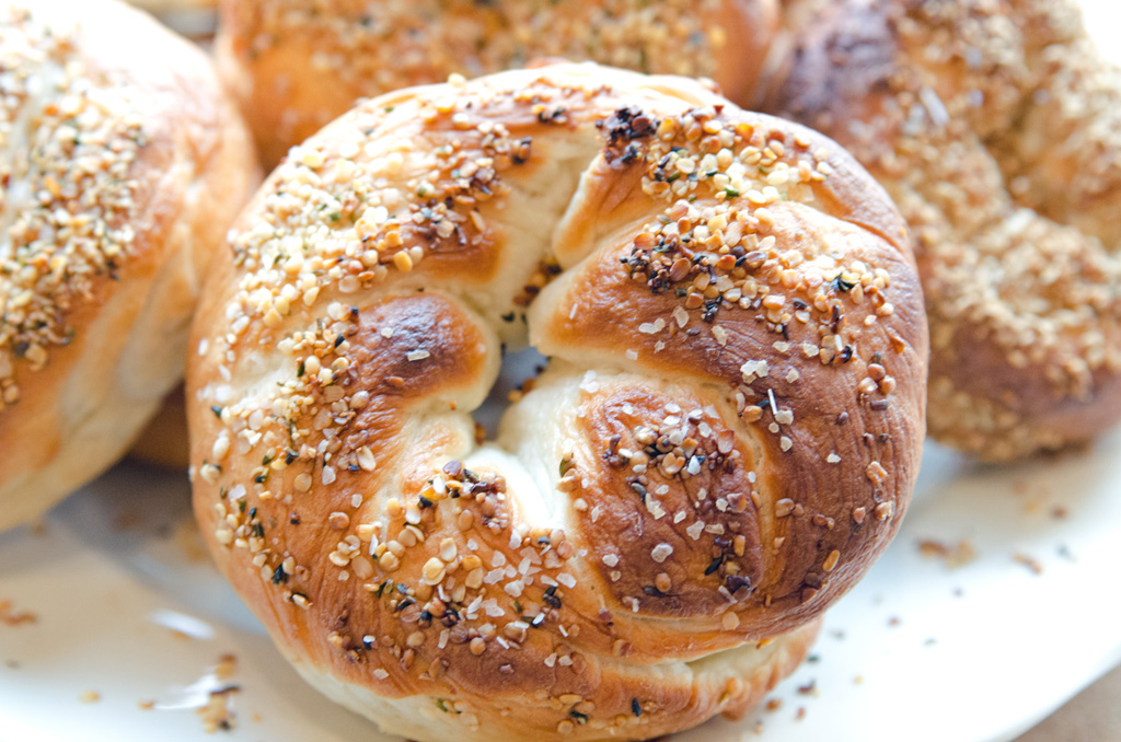 New York Style Bagels - A Well Fed Life